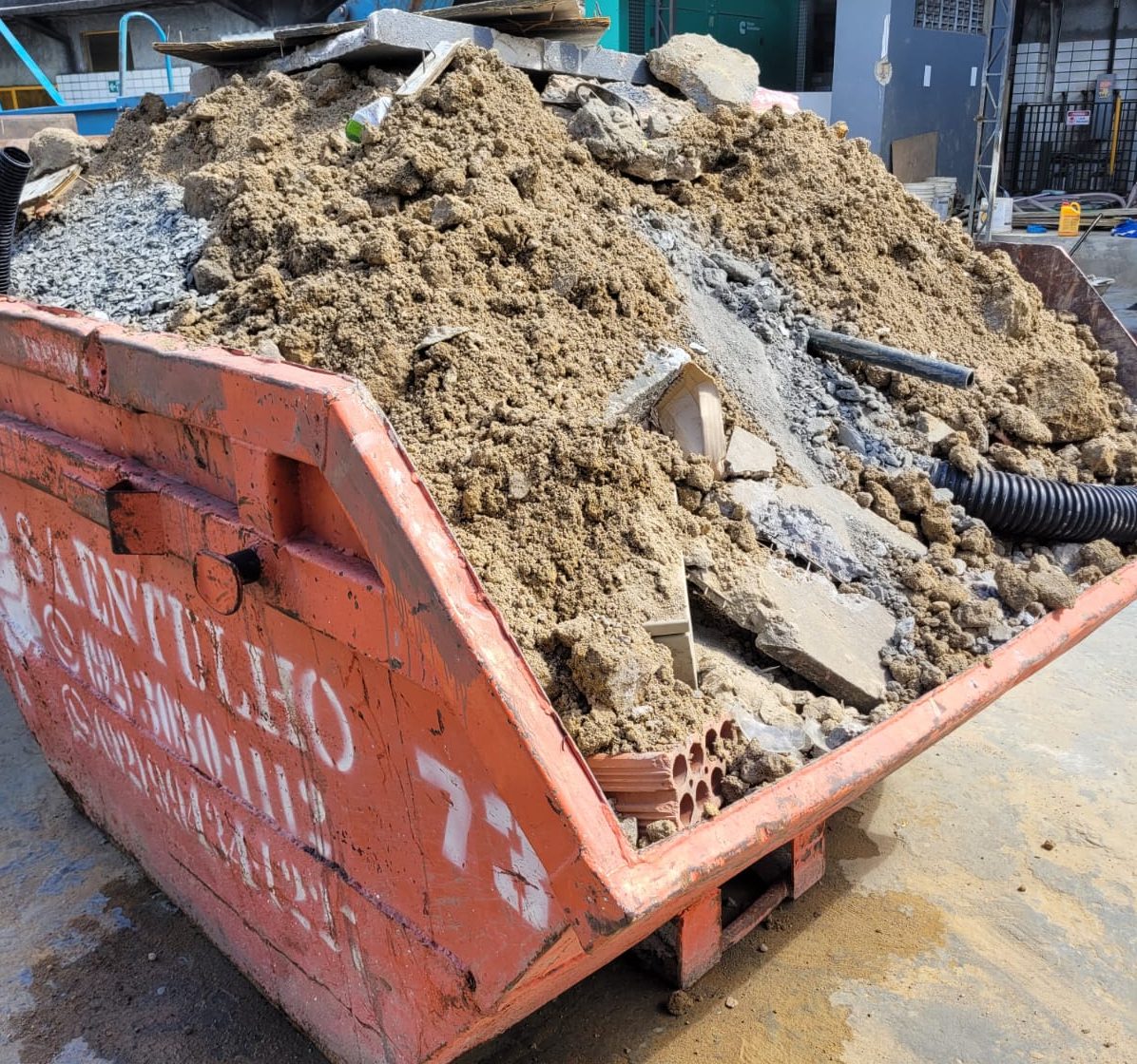 Qual o significado de entulho? - S.A. Entulho